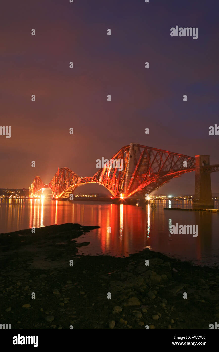 Forth Rail Bridge at night Stock Photo - Alamy