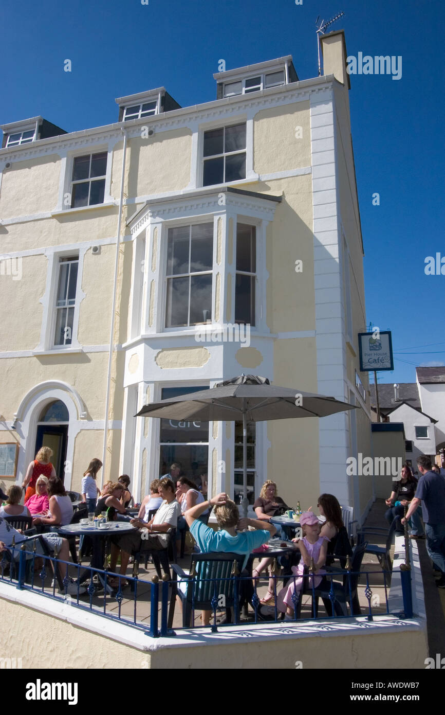 Beaumaris hotel hi-res stock photography and images - Alamy