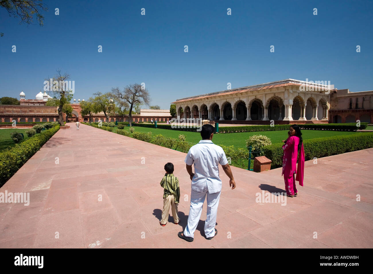Indian family visit Marble Diwan-i-am Palace inside Red Fort complex a ...