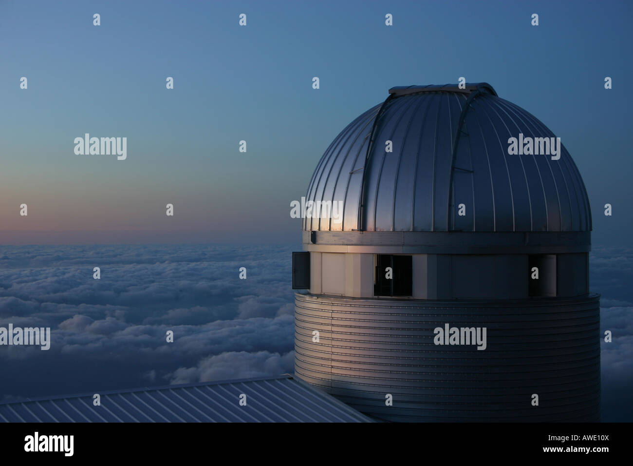 The Mercator telescope/Observatory at sunset Stock Photo - Alamy