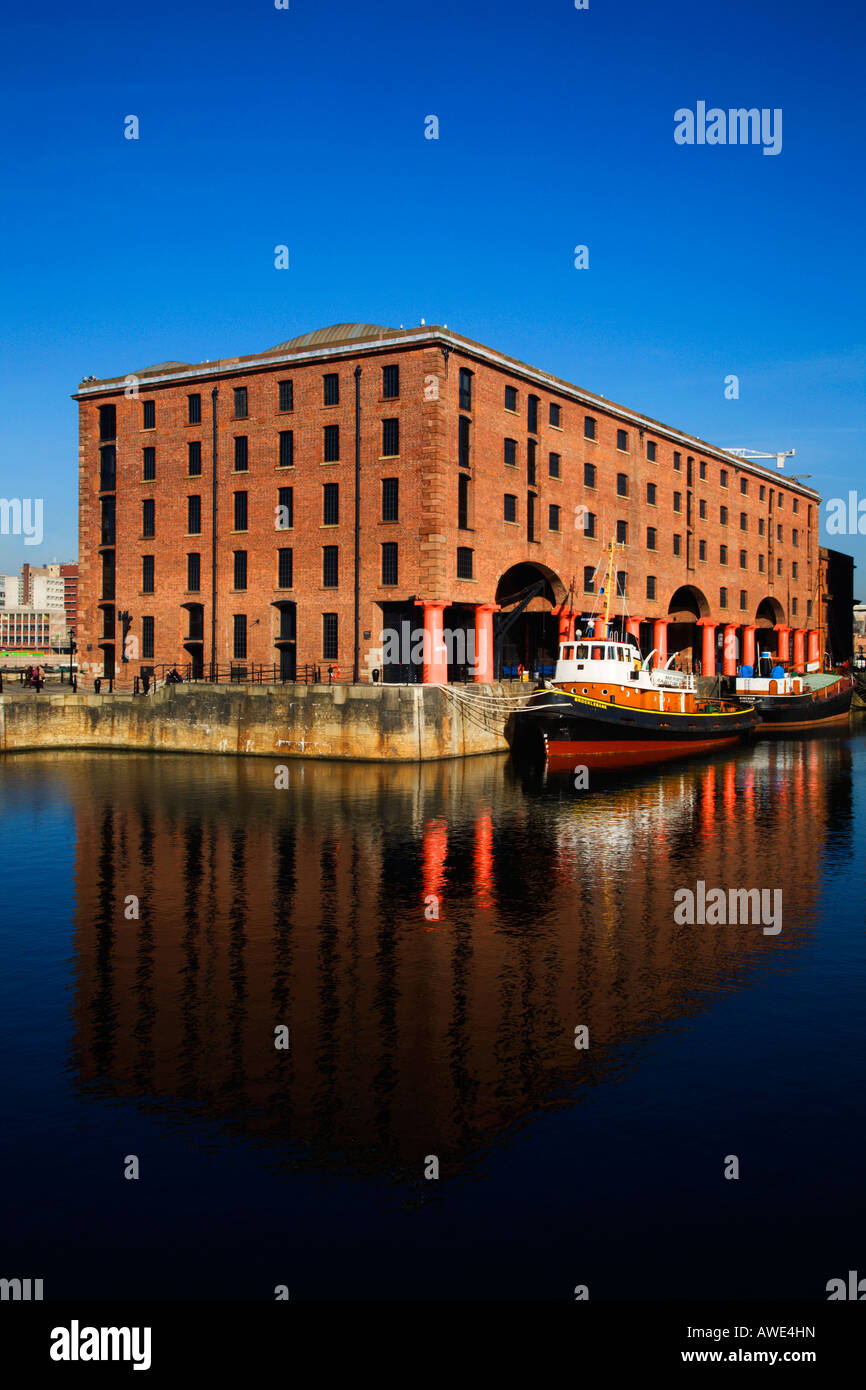 Maritime Museum at Albert Dock Liverpool Merseyside England Stock Photo ...