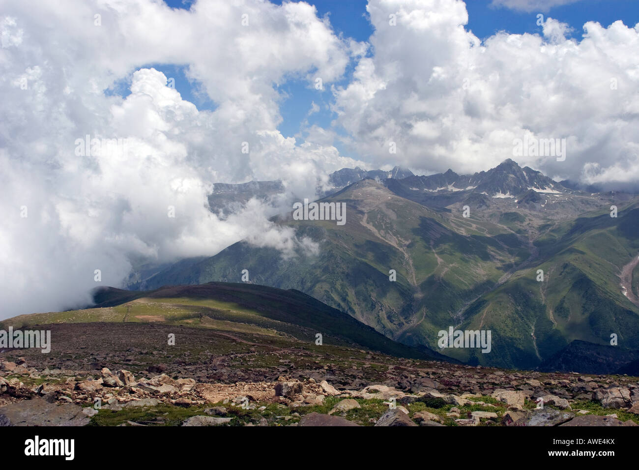 India pakistan border kashmir hi-res stock photography and images - Alamy