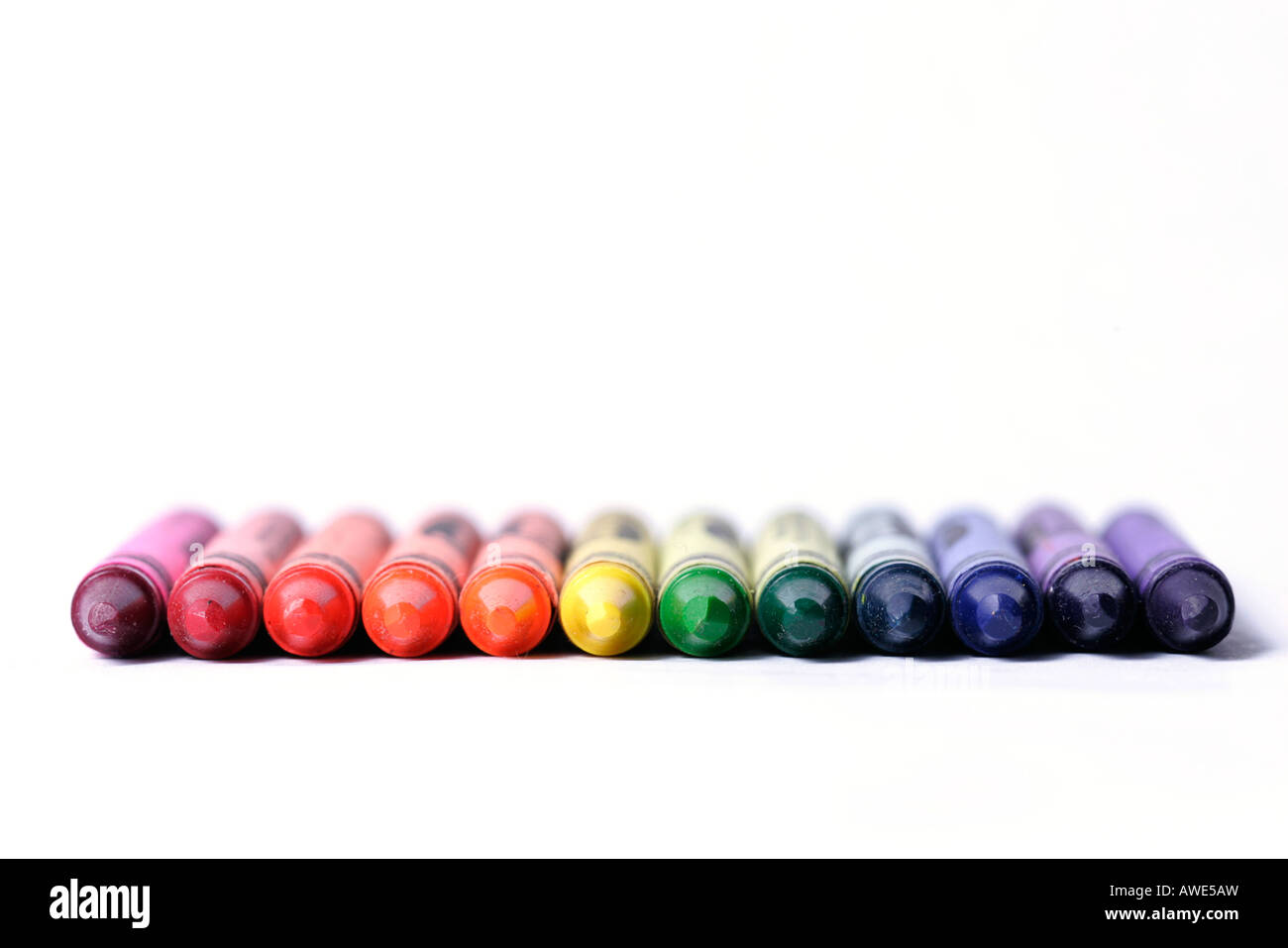 A line of crayons Stock Photo - Alamy