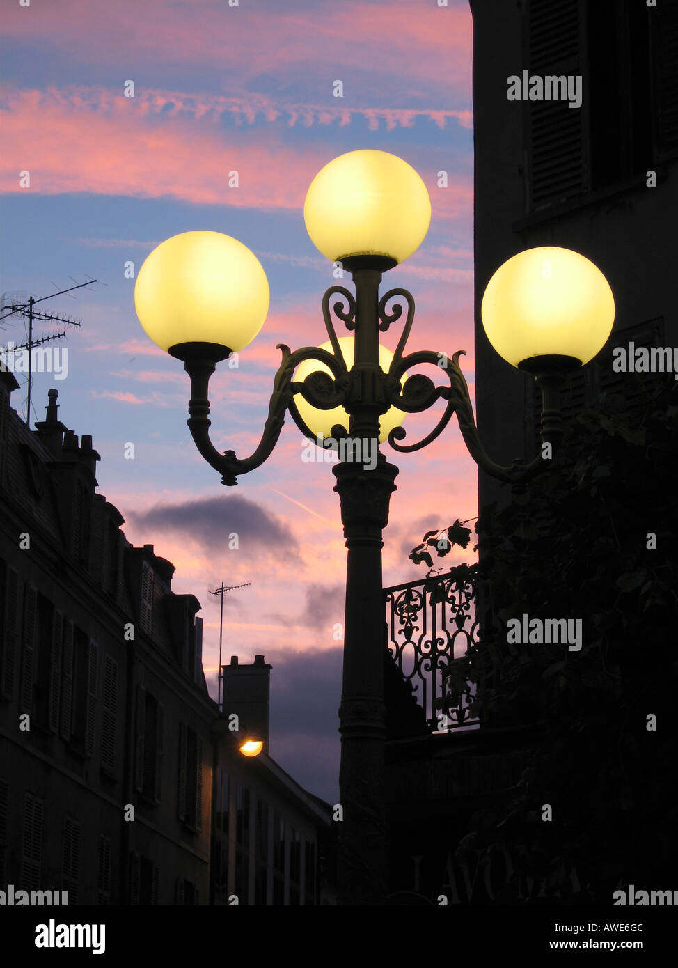 Streetlights in Fontainebleau Stock Photo - Alamy
