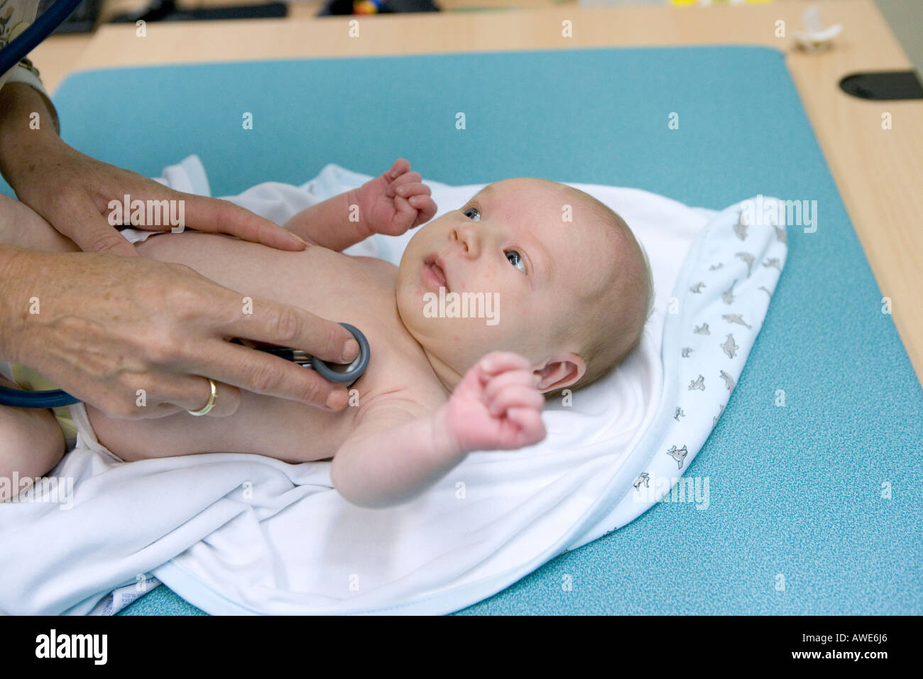 Healthcenter hi-res stock photography and images - Alamy