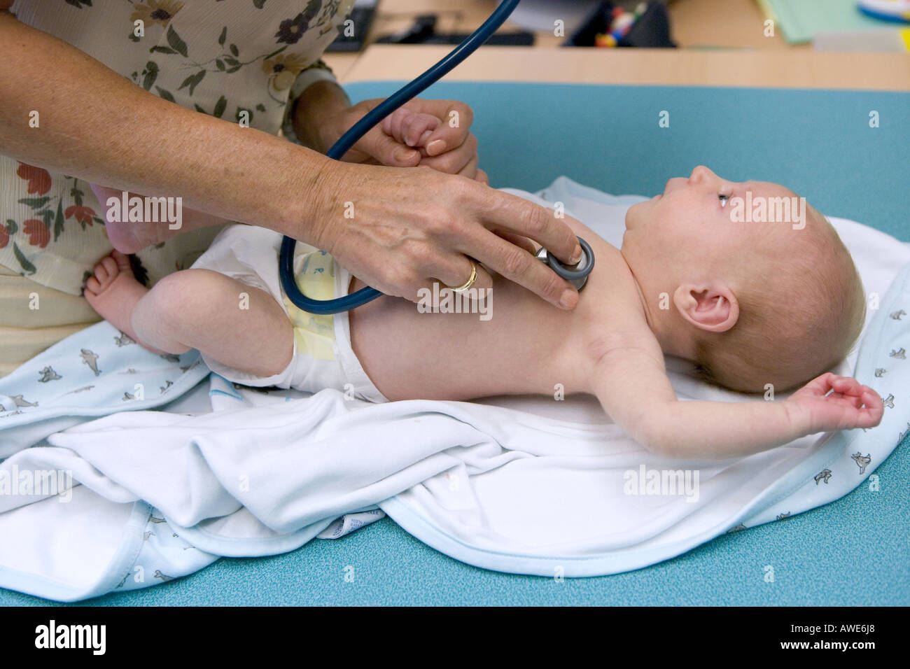 Welfarecenter hi-res stock photography and images - Alamy