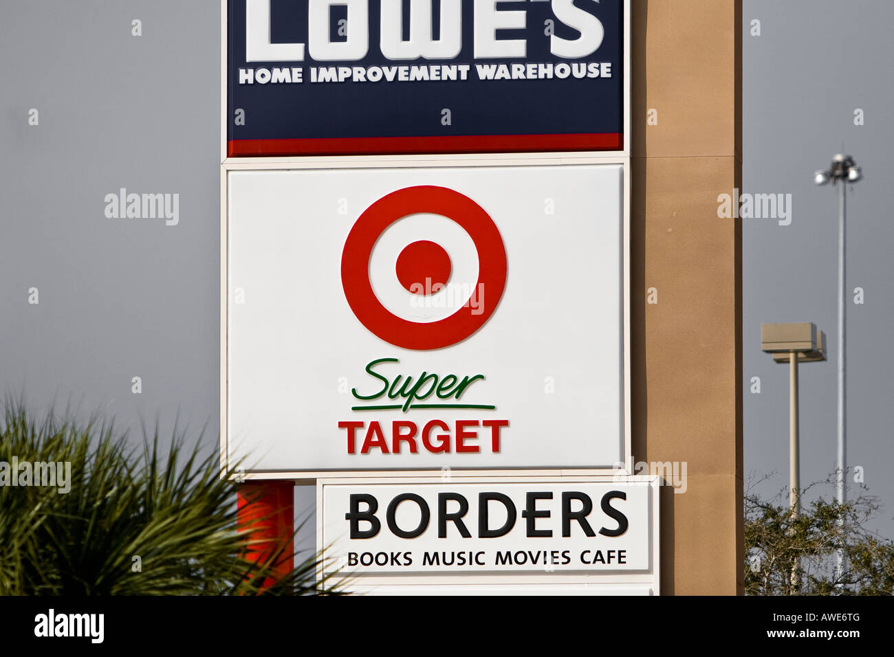 Marquee mall hi-res stock photography and images - Alamy
