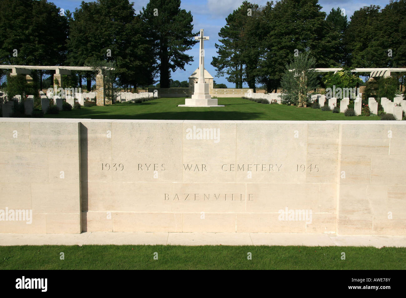 The entrance to the Ryes Commonwealth Cemetery at Bazenville, Normandy ...