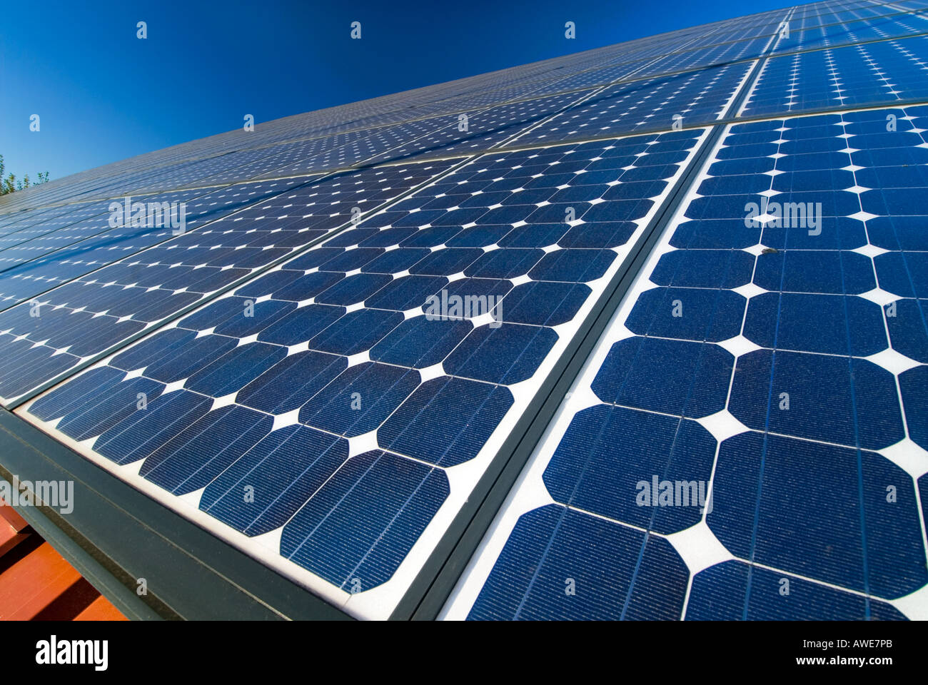 big dimension SOLAR electric panel power on a stand system outdoor ...