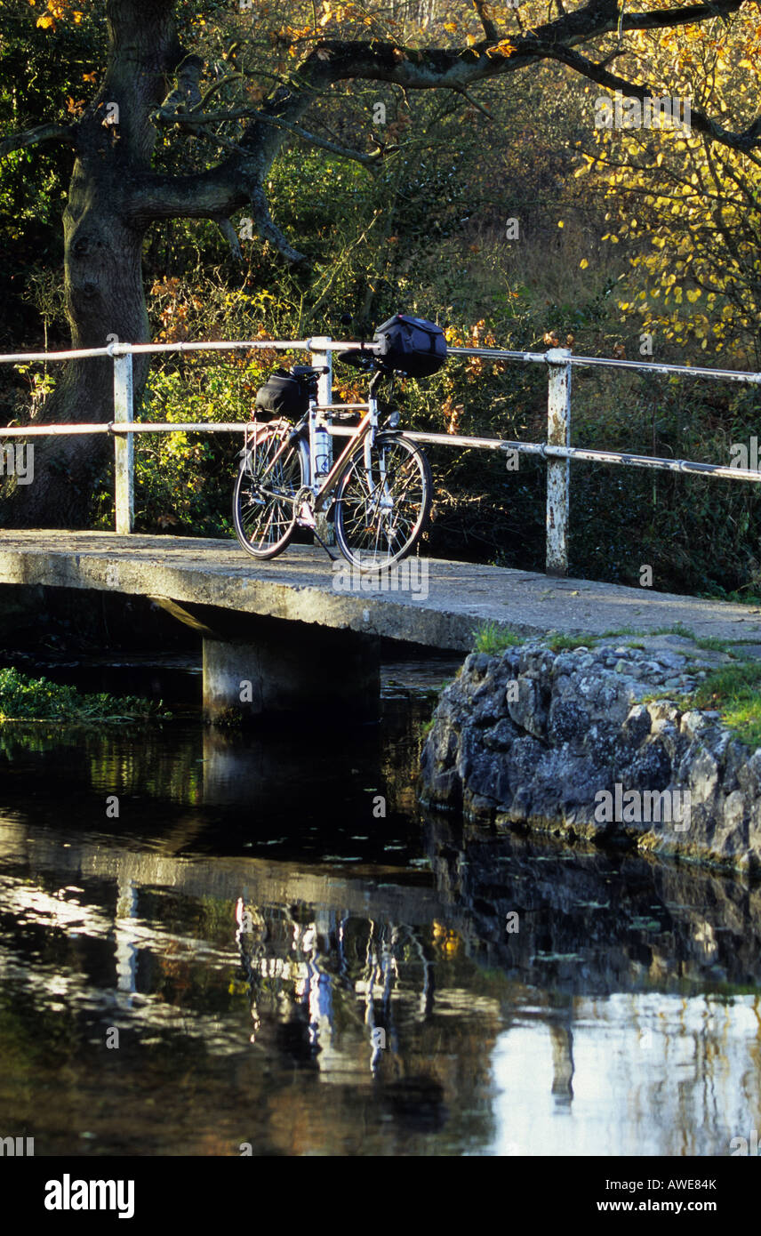 Ford bridge hi-res stock photography and images - Alamy