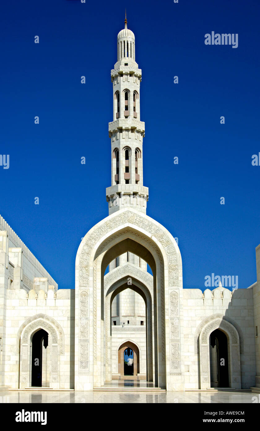 Minaret moderne hi-res stock photography and images - Alamy