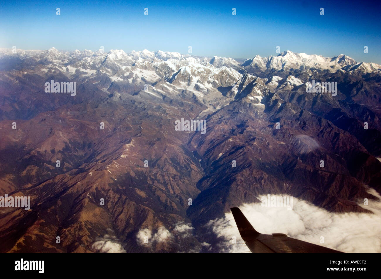 flying over the himalayan mountain range with BUDDHA AIR bird´s eye ...