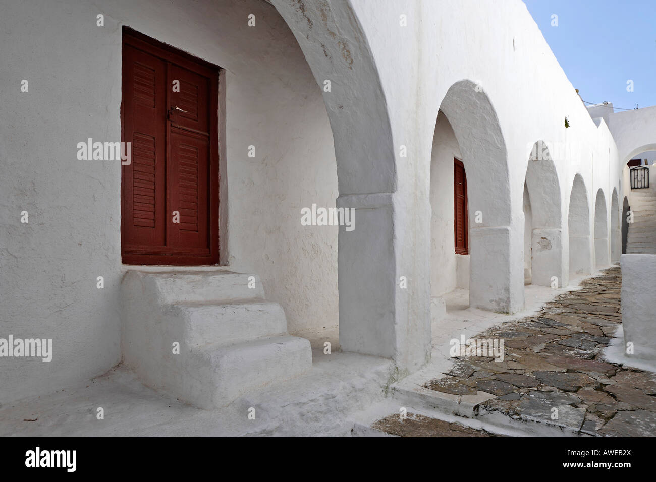Monk cells hi-res stock photography and images - Alamy