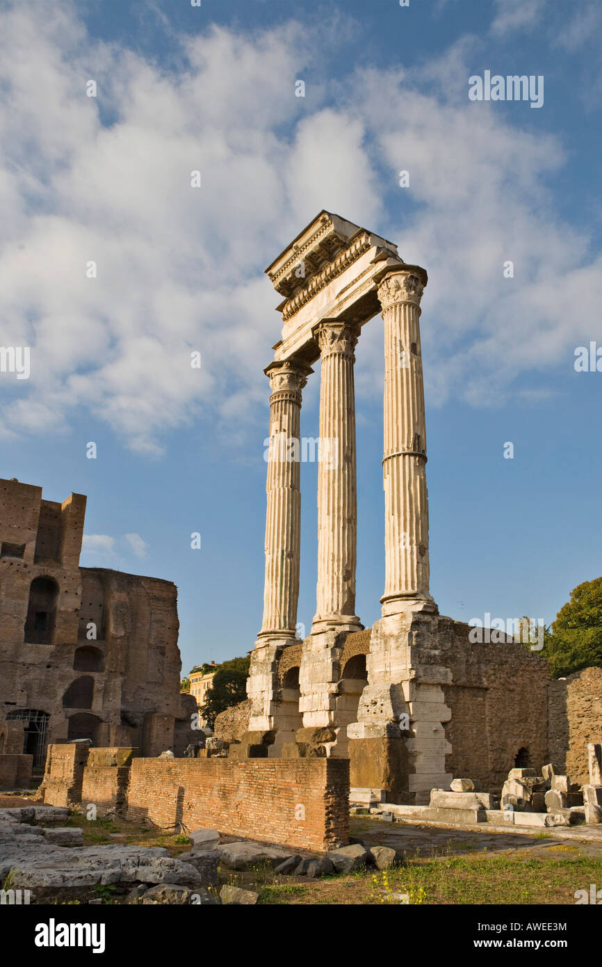 Columns, Temple of Castor and Pollux, Forum Romanum, Rome, Italy ...