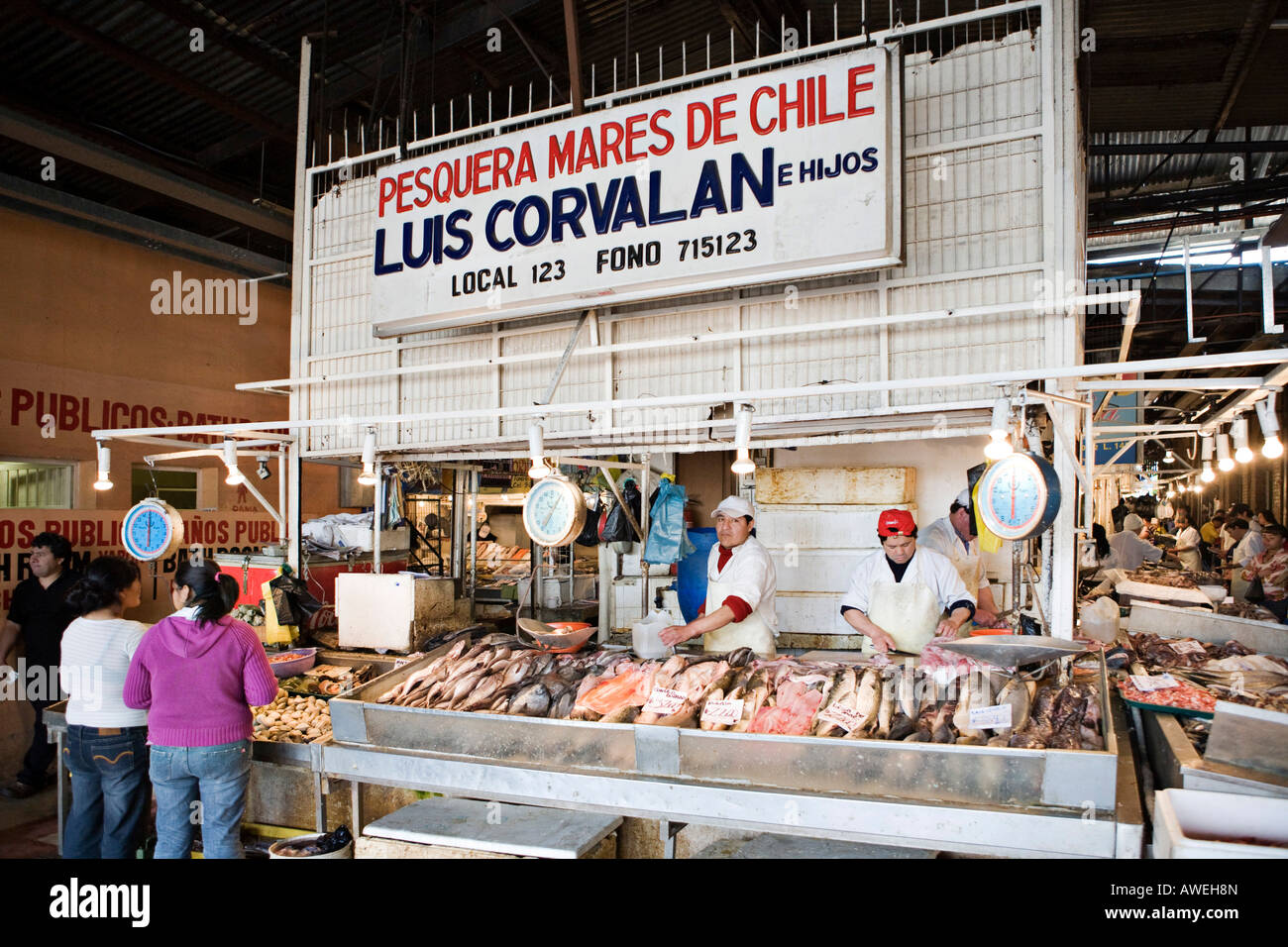 In der markthalle mercado hi-res stock photography and images - Alamy