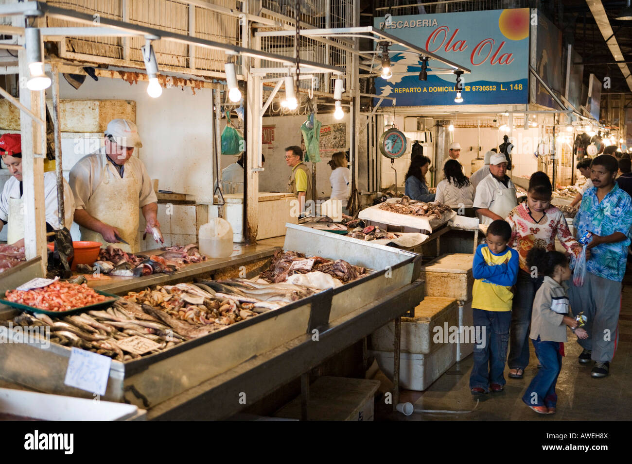 Fish market in Mercado Central (old indoor market), Santiago de Chile ...