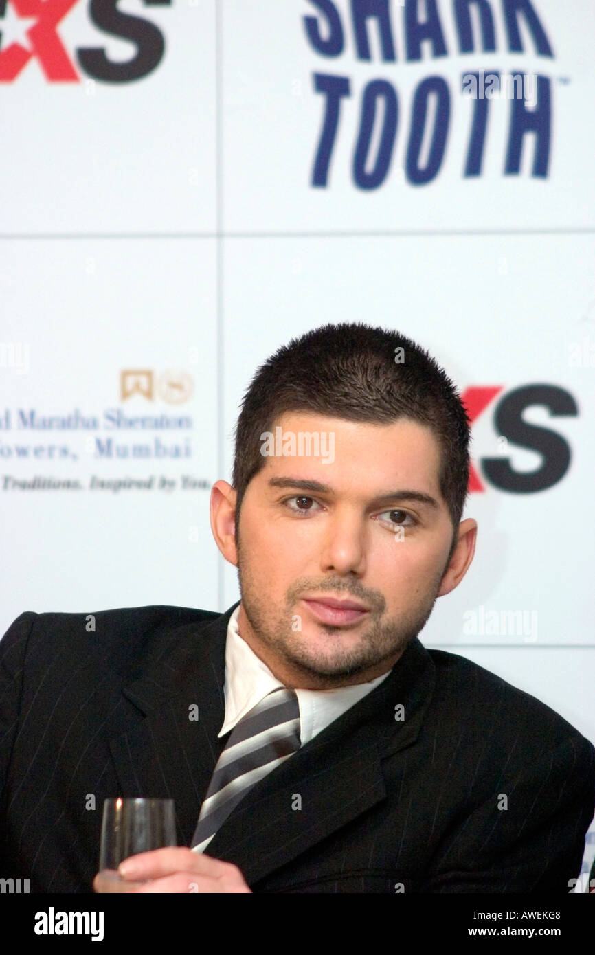 INXS JD Fortune vocalist lead singer Stock Photo - Alamy