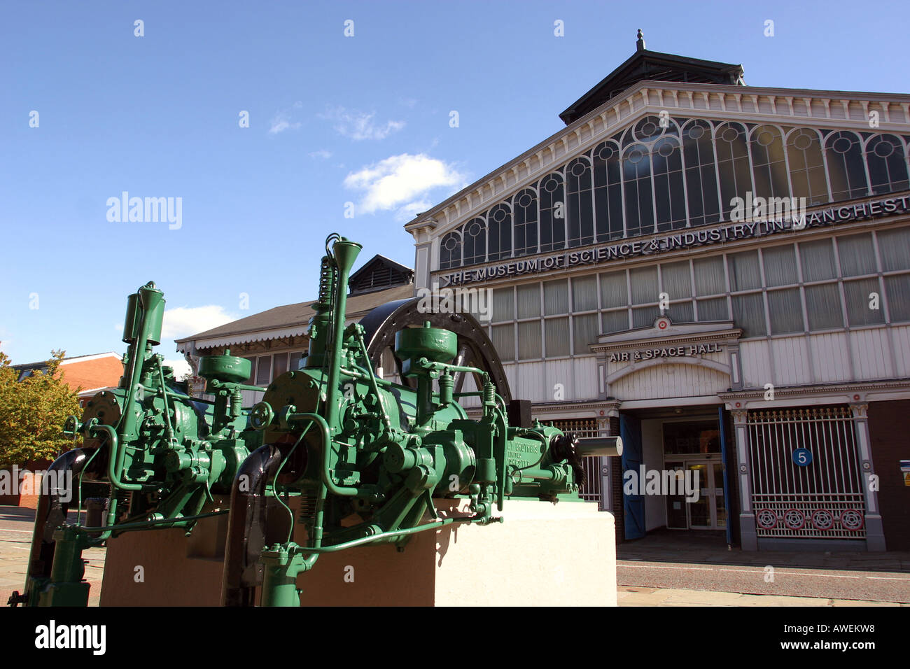 Manchester air and space museum hi-res stock photography and images - Alamy