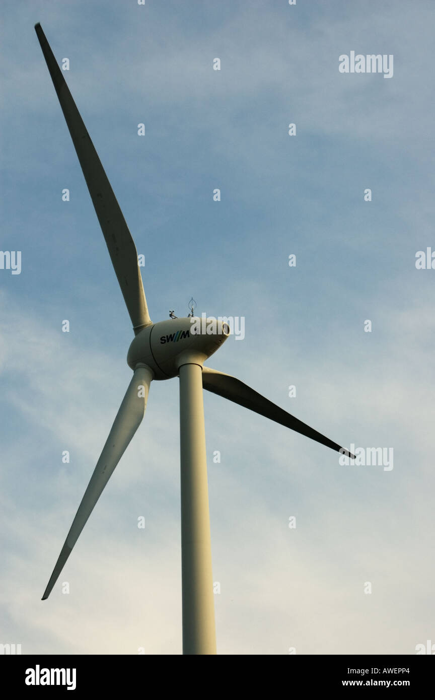 Wideshot top of wind turbine Mast Stock Photo - Alamy
