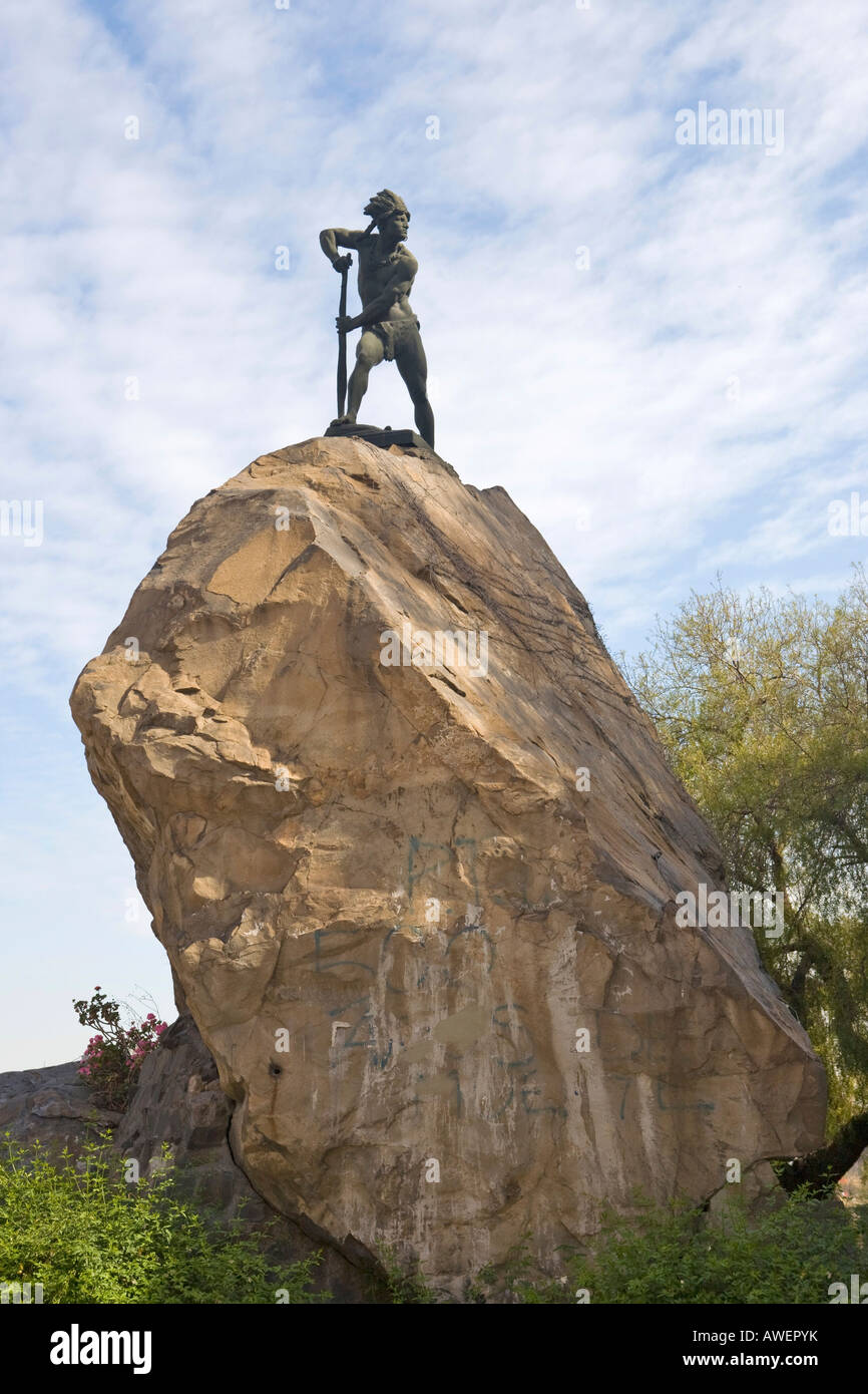 Indigenes denkmal hi-res stock photography and images - Alamy