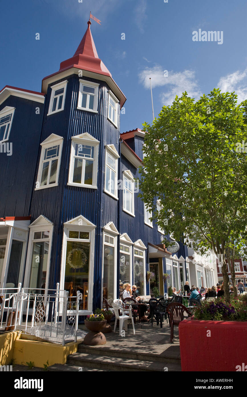 Cafe in a typical colourful Icelandic building, Akureyri, northern ...