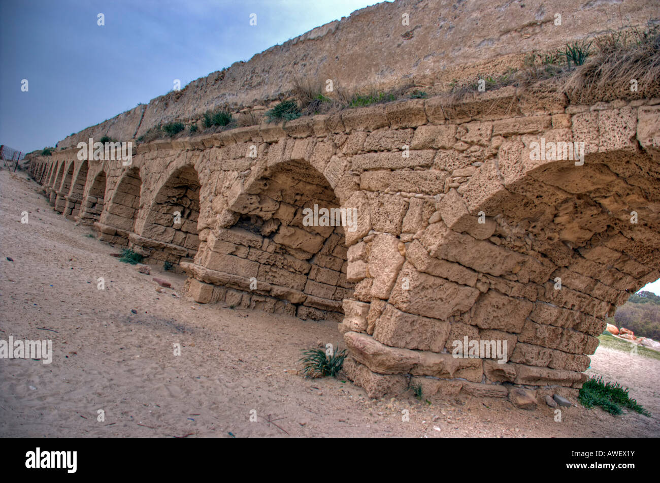Culvert aqueduct hi-res stock photography and images - Alamy