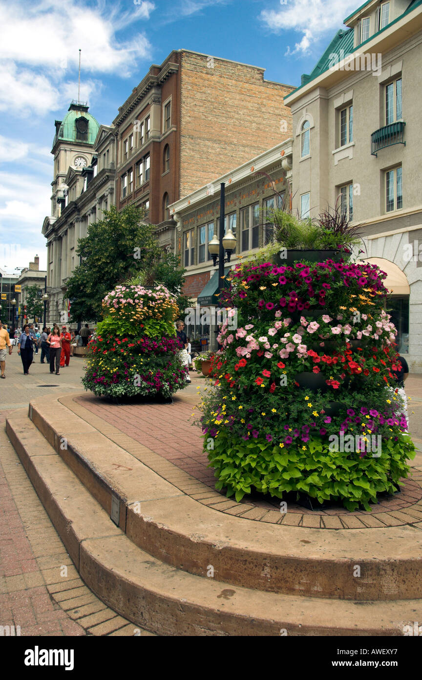 Downtown regina saskatchewan hi-res stock photography and images - Alamy
