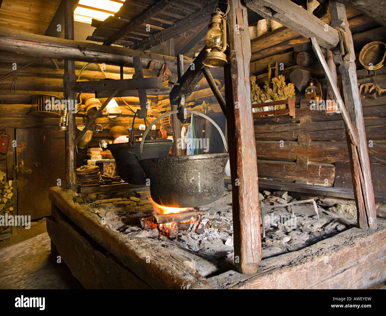 Rustic kitchen, Karseggalm alpine valley, Grossarltal, Salzburg ...