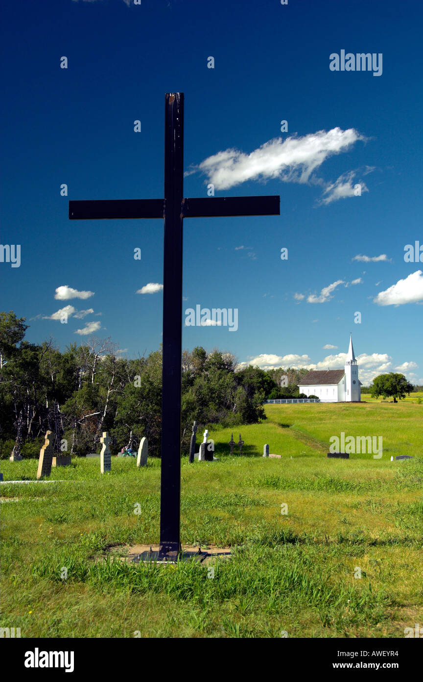 Large wooden cross hi-res stock photography and images - Alamy
