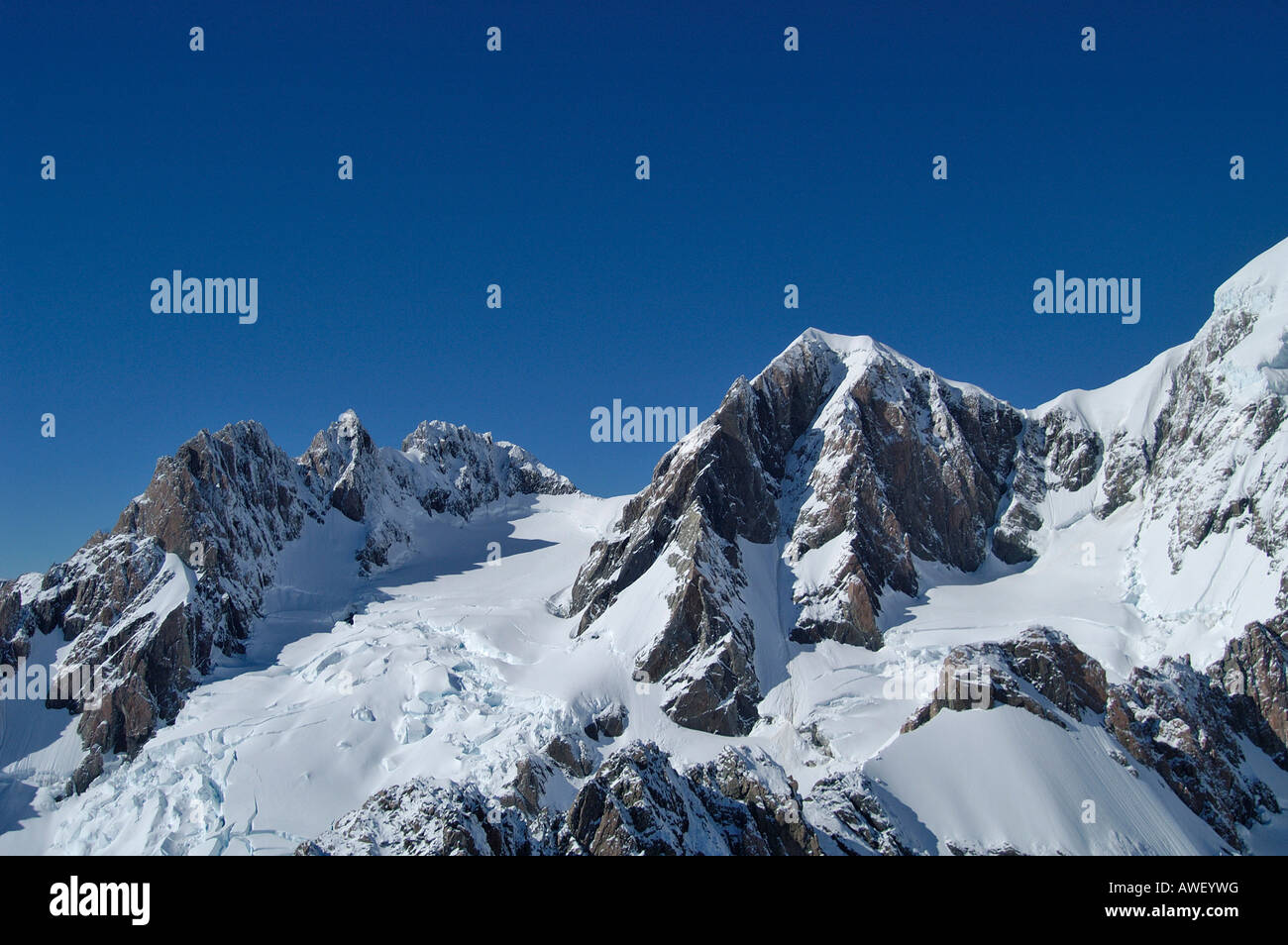Mt. Haast and the peak of Mt. Lendenfeld viewed from a helicopter ...