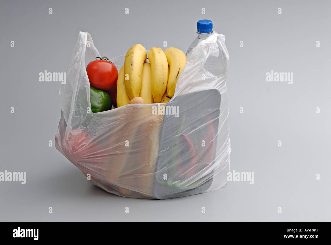 Shopping bag full of groceries Stock Photo - Alamy