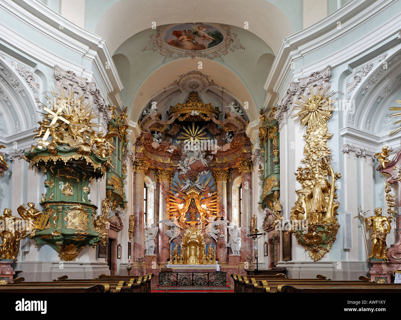 High altar at the Baroque pilgrimage church in Hafnerberg, Triesingtal ...