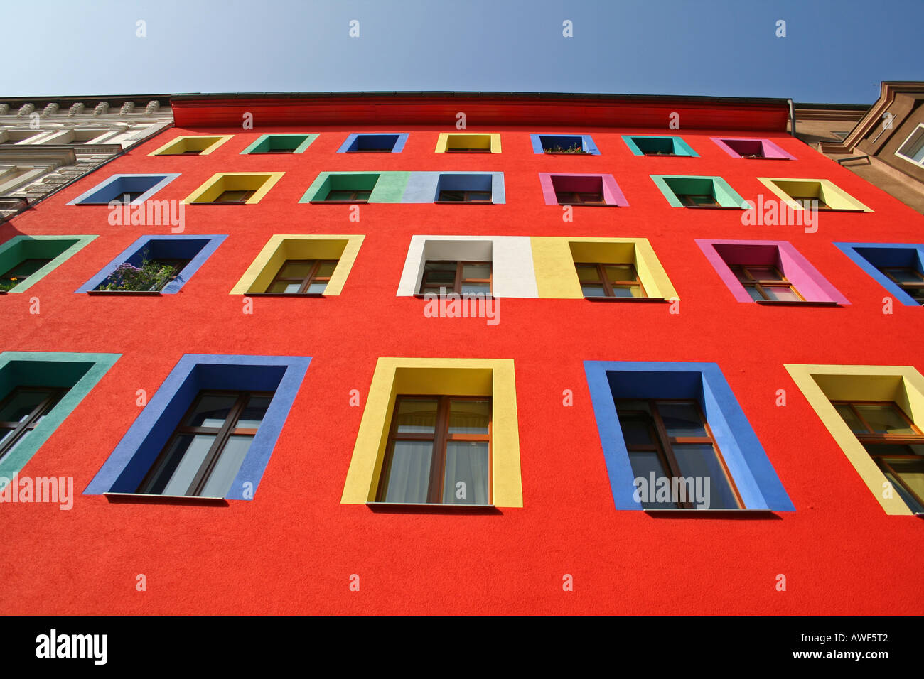 Blue light building from below hi-res stock photography and images - Alamy
