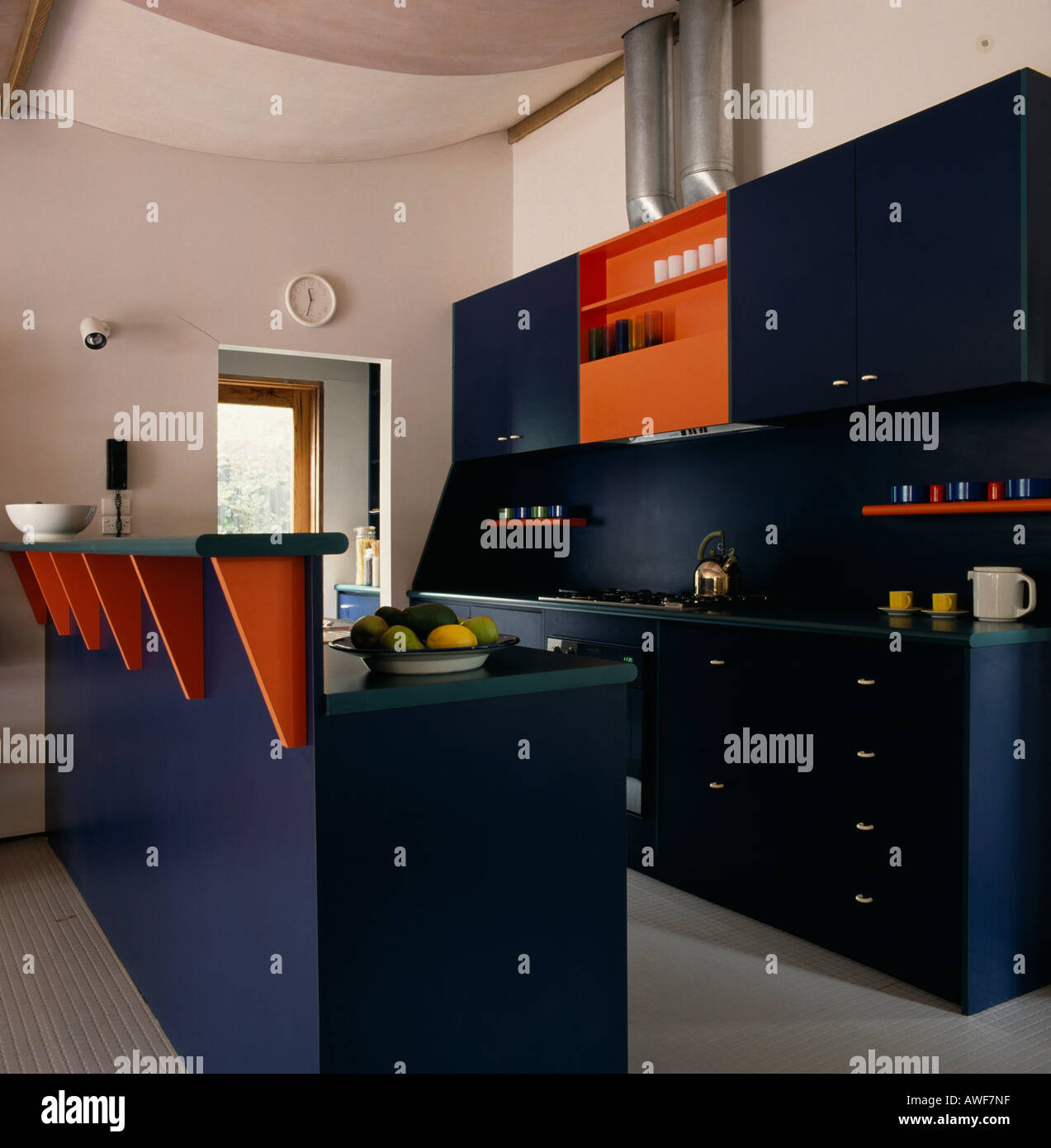 1980s kitchen hi-res stock photography and images - Alamy