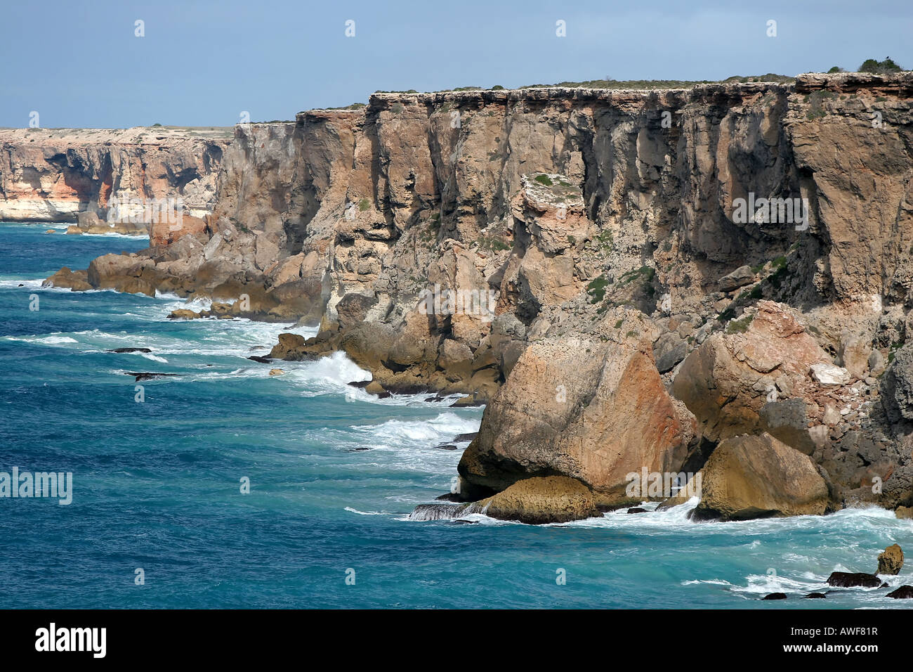Cliffs on the Great Australian Bite Stock Photo - Alamy