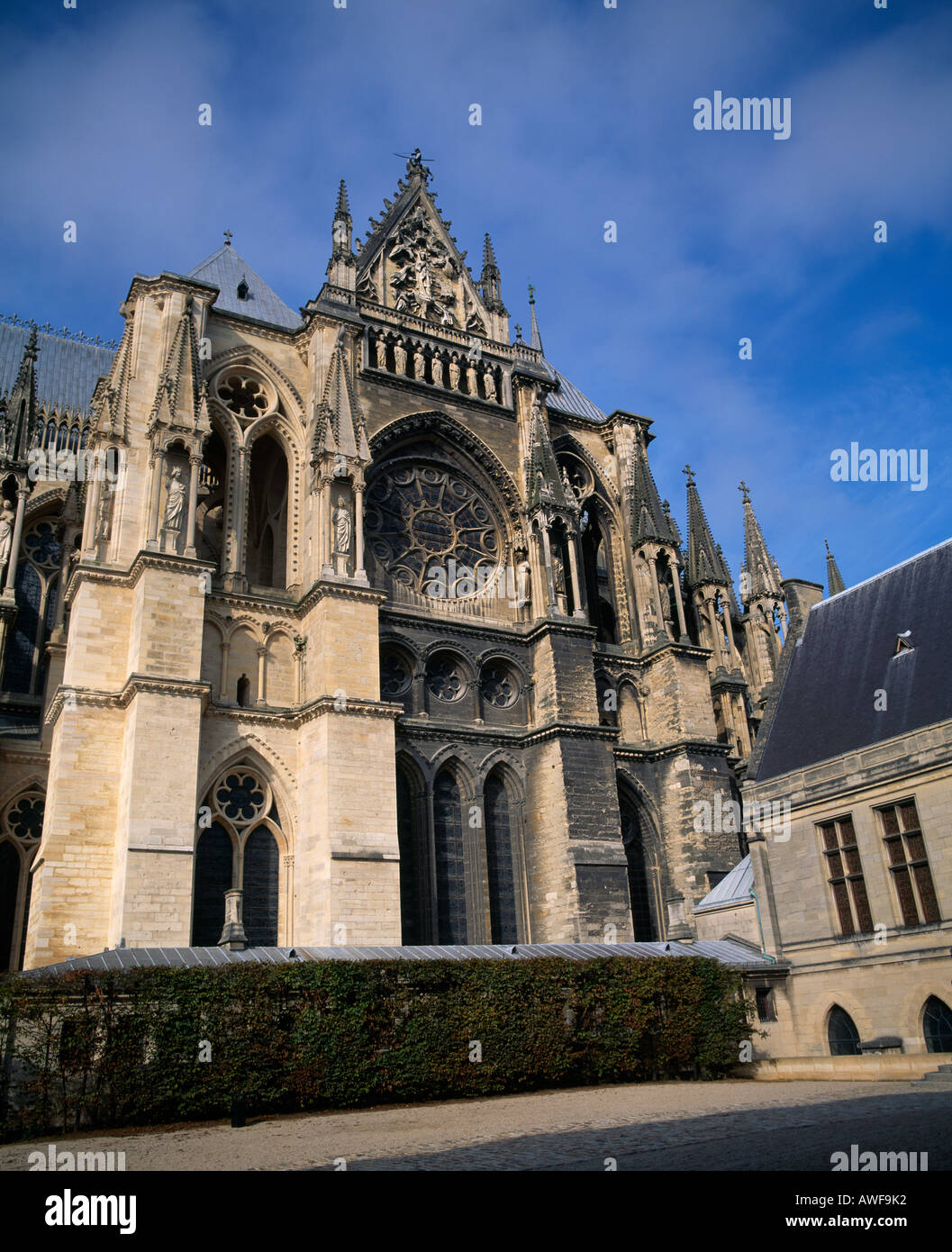 Reims France Reims Cathedral Side View Stock Photo - Alamy