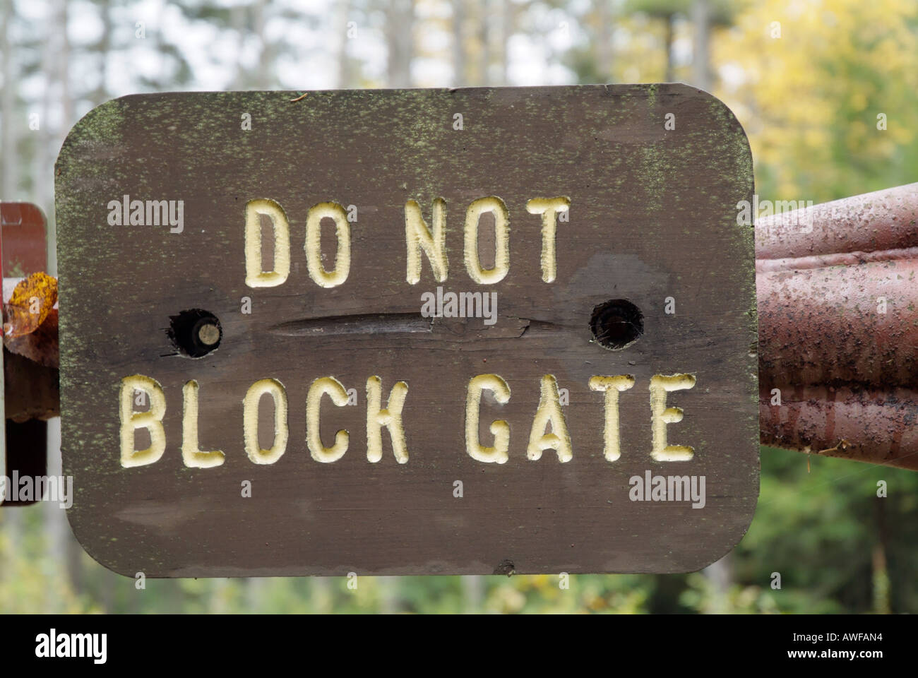 Backcountry gate hi-res stock photography and images - Alamy