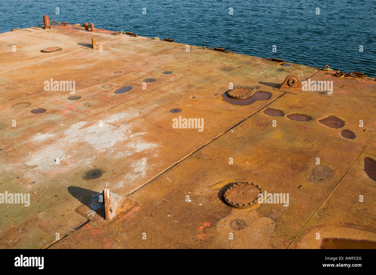 Steel plates of rusty barge Stock Photo - Alamy