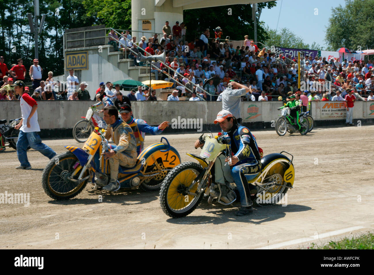 Sidecar motorcycles at the starting line, international motorcycle race ...
