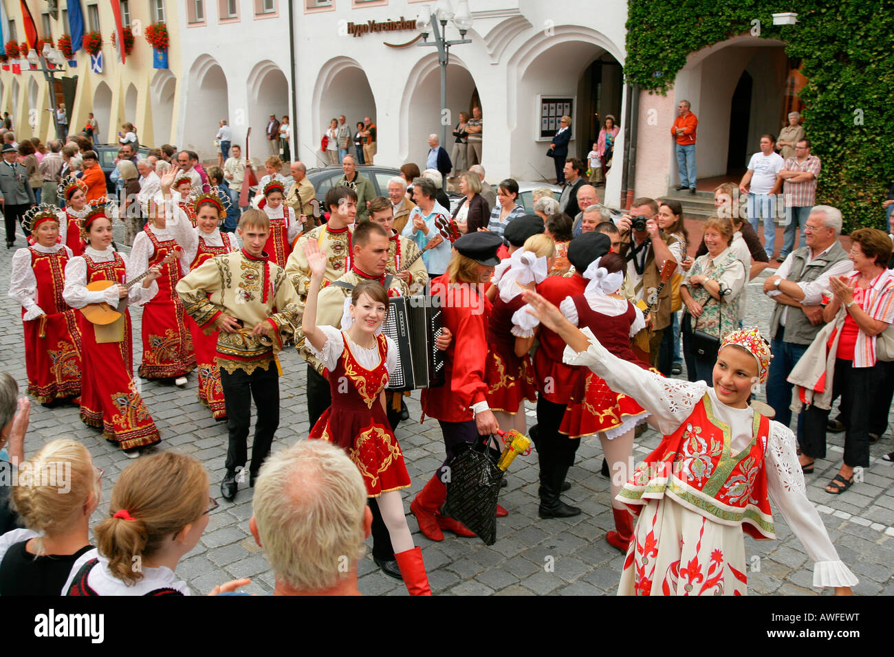 Belarusian national costume hi-res stock photography and images - Alamy