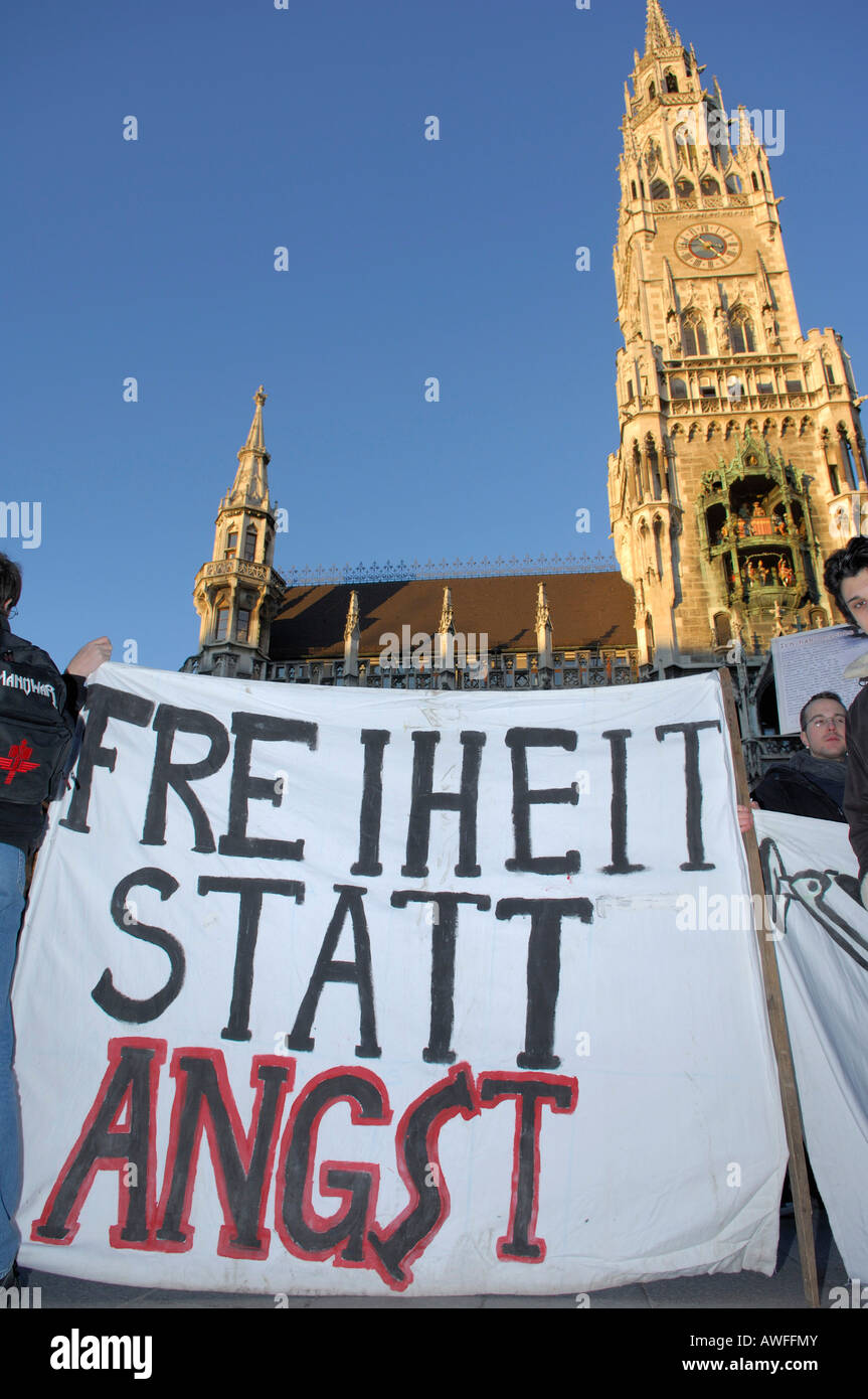 Demonstration, political rally at the Marienplatz in Munich against the ...