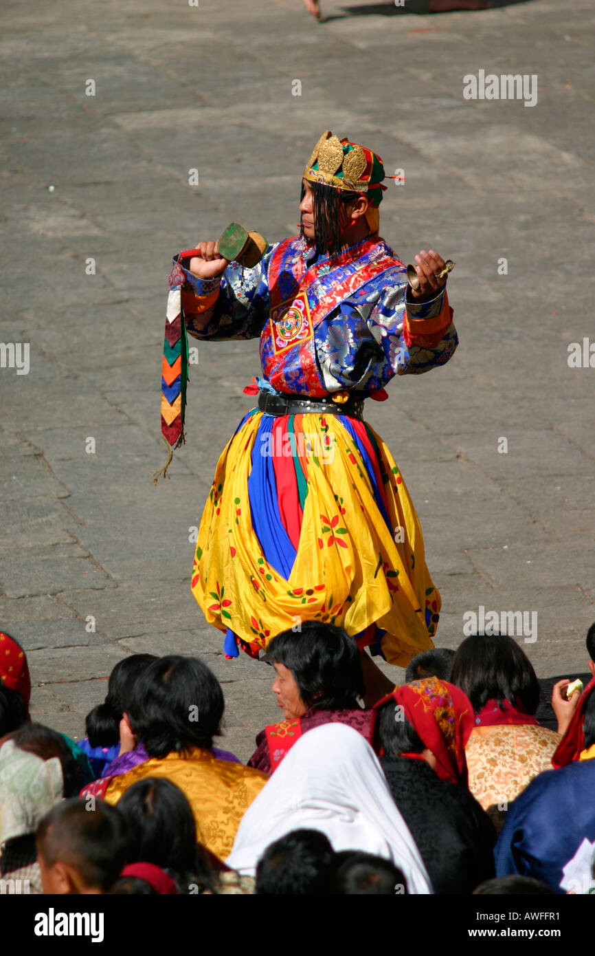 Dancer at the Tsechu (festival), Thimphu, Bhutan Stock Photo - Alamy