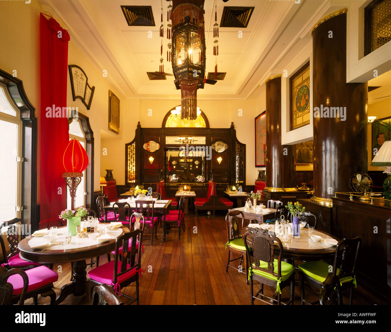 Shanghai tang hong kong hi-res stock photography and images - Alamy