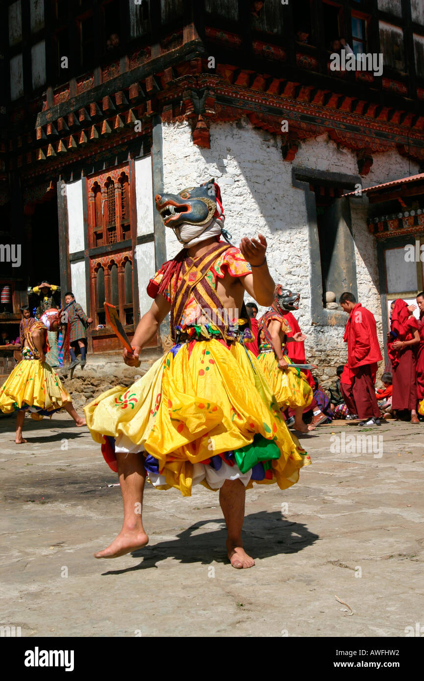 Masked dancer at the Tangbi Mani Tsechu (festival), Bumthang, Bhutan ...