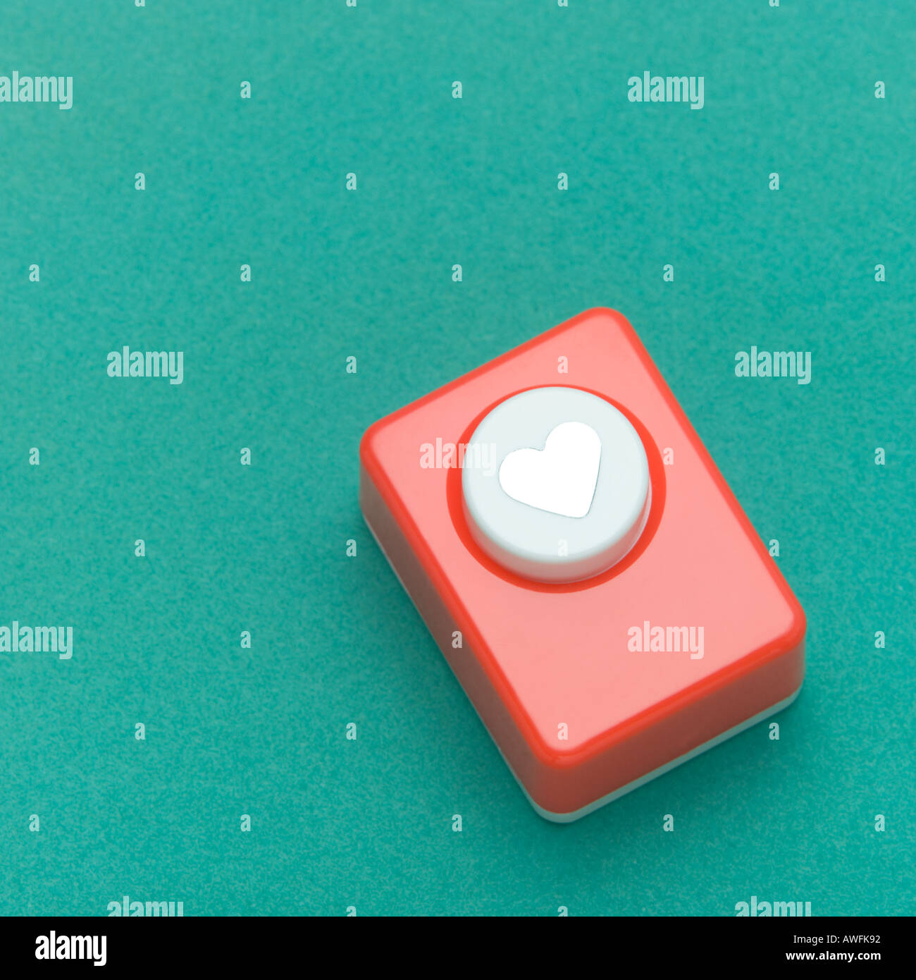Paper punch hi-res stock photography and images - Alamy
