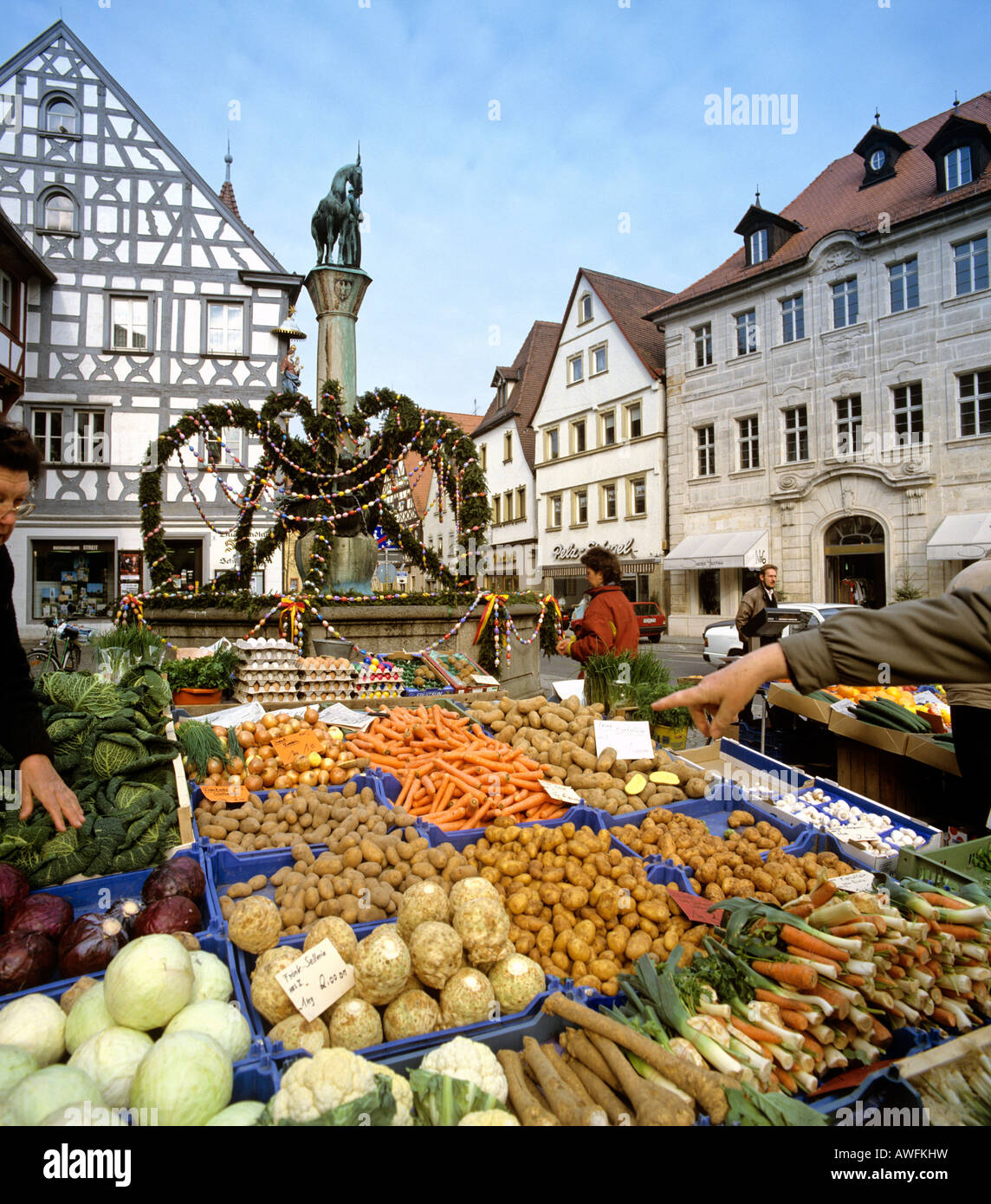 Produce stand at the market square in Forchheim, Upper Franconia ...