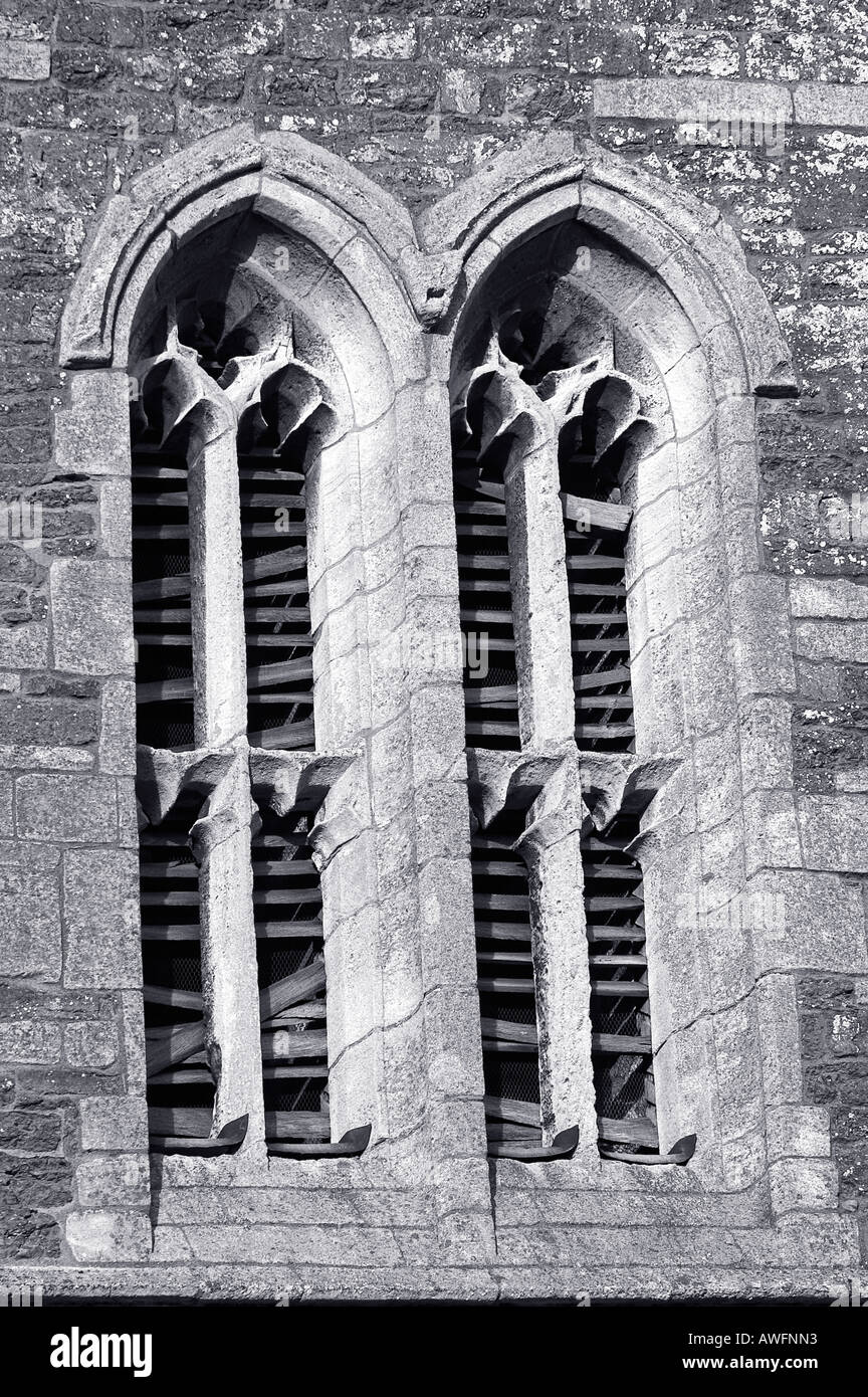 White windows black shutters hi-res stock photography and images - Alamy