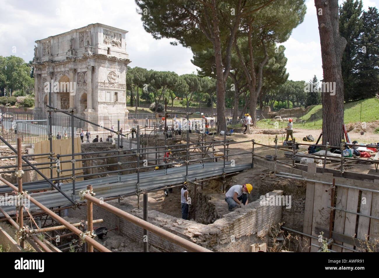 Archaeological rome hi-res stock photography and images - Alamy
