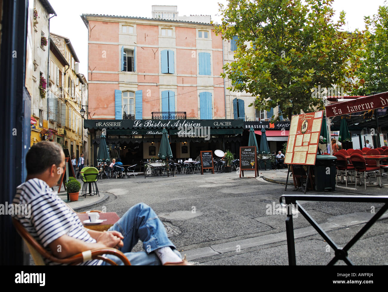 Place du Forum, Arles Stock Photo - Alamy