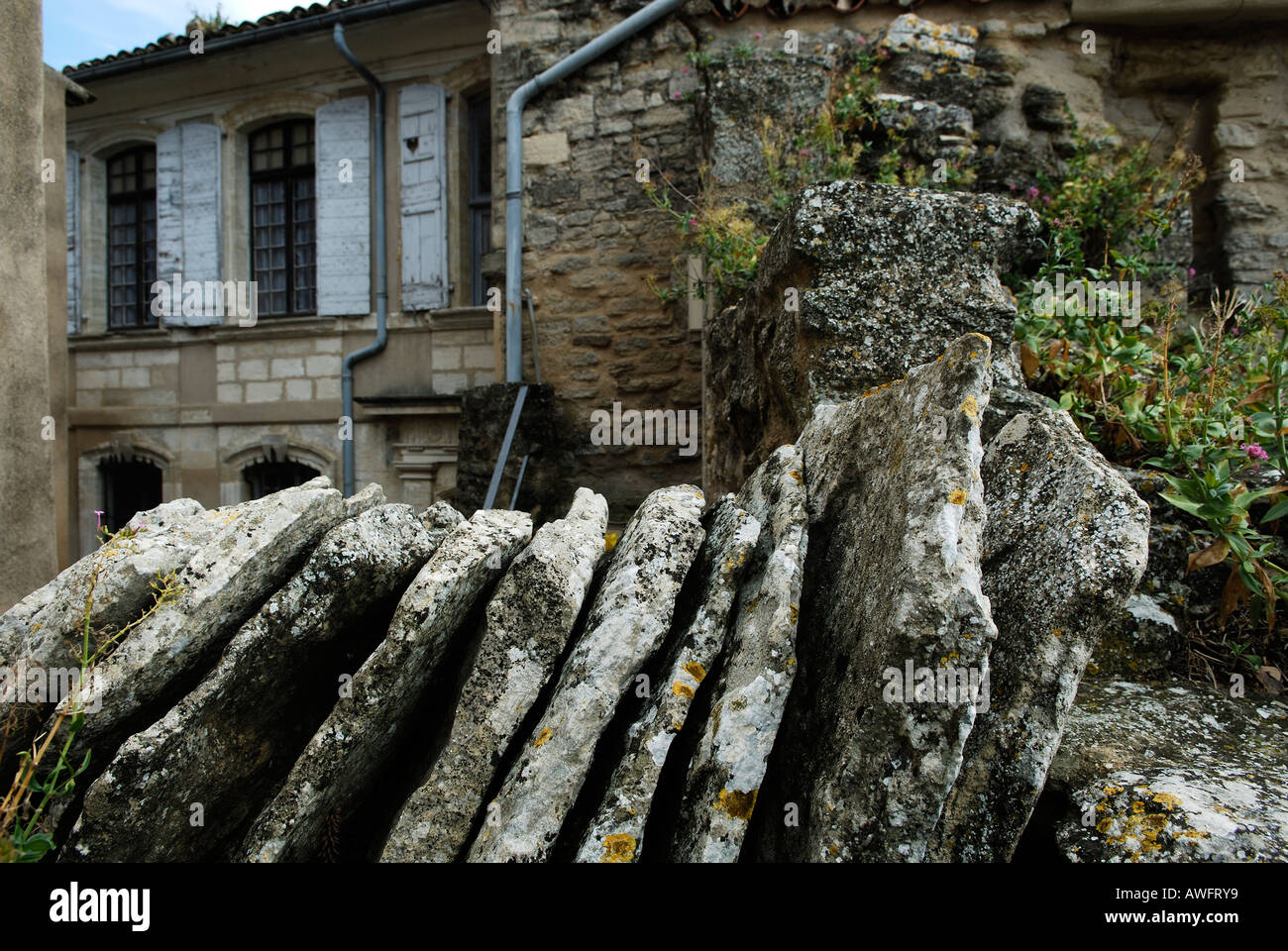 old stone plates for building in front of residential buildings in ...